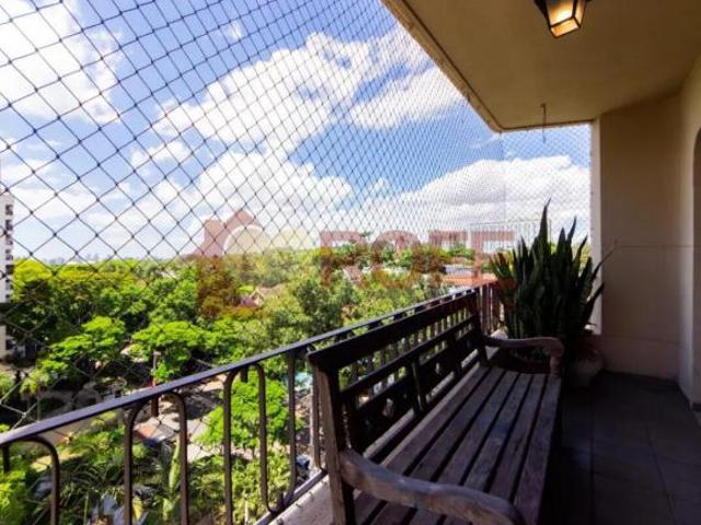 Apartamento com vista para o Alto da Boa Vista
