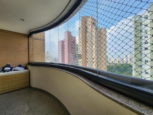 Apartamento Com Vista Para o Ceret