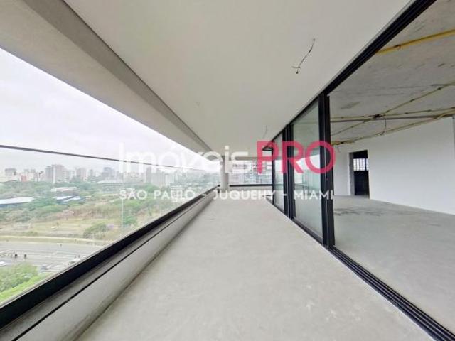 APARTAMENTO COM VISTA PARA O PARQUE DO IBIRAPUERA NOVO!
