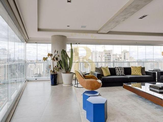 Apartamento com vista privilegiada no Campo Belo
