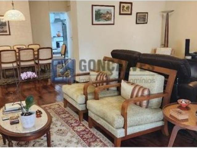 Apartamento Comercial de 189 m² em Santa Paula, São Caetano do Sul — 3 suítes, 3 vagas