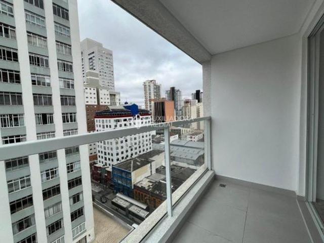 Apartamento compacto 27m² | Centro