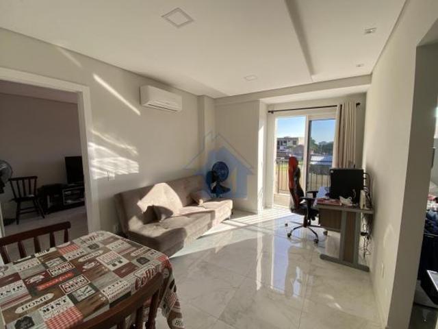 Apartamento Compacto, com sacada, no Jd. Panorama!