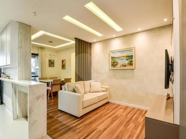 Apartamento Completo à Venda no Tingui com Excelente Localização