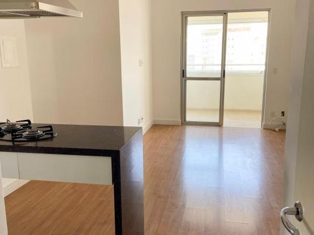 Apartamento completo com Ar Condicionado e Armários
