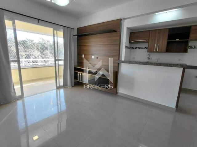 Apartamento completo de 3 dormitórios no Ed. Royal Plaza Vinhedo