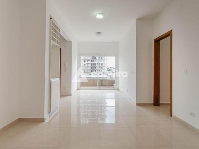 Apartamento contendo 03 quartos sendo 1 suíte para venda e locação, no Edifício Le Jardim no Centr