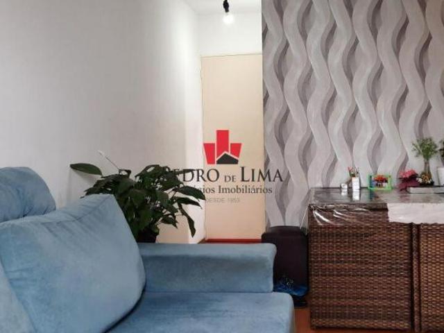 Apartamento contendo 2 dormitórios, 1 suíte e 1 vaga na Penha