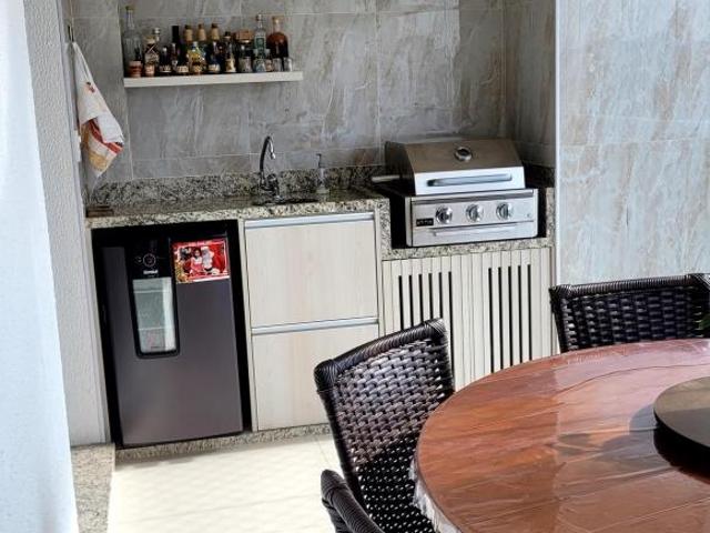 Apartamento con 3 quartos de 136 m² en venda, condomínio Mairare