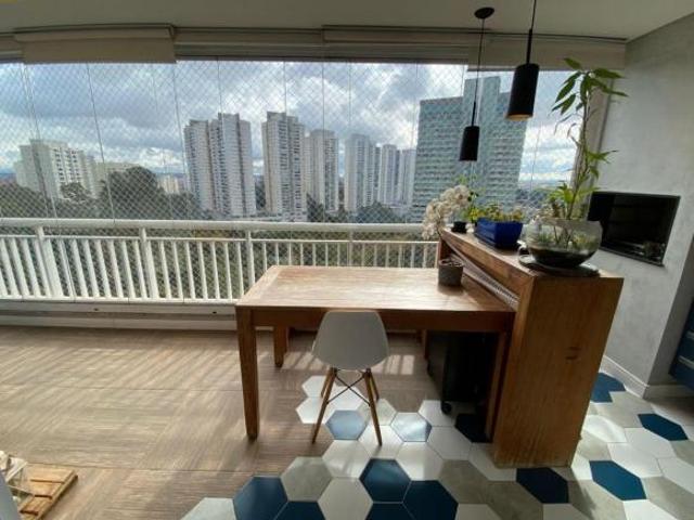 APARTAMENTO CONDOMÍNIO ANDORINHA 128 METROS 4 QUARTOS 2 VAGAS E DEPOSITO NO SUBSOLO FL34
