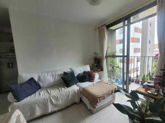 APARTAMENTO CONDOMÍNIO BARATO, LOCALIZADO HÁ 600 METROS DA AV. INTERLAGOS !