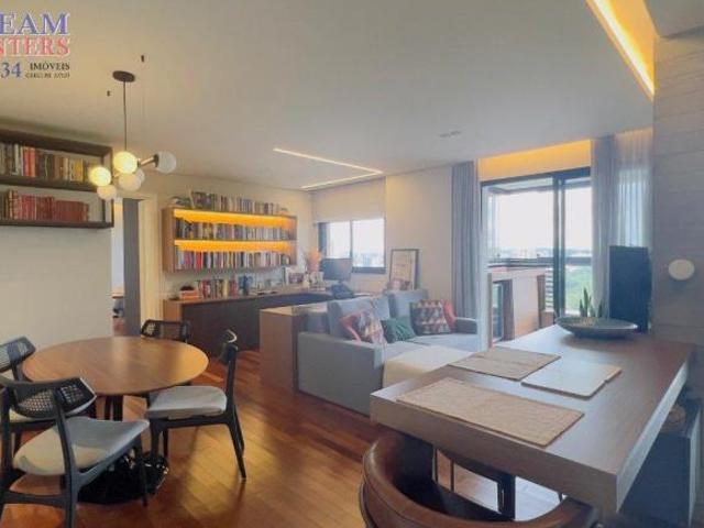 Apartamento Condomínio Club à venda, com 72m², 2 vagas, Bairro Cabral,Curitiba