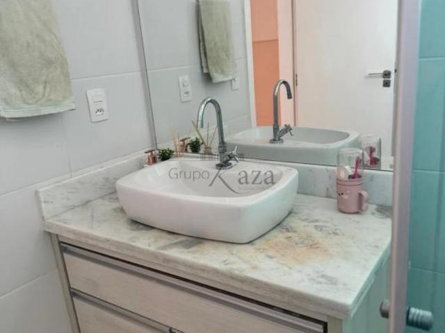 Apartamento Condomínio Tennô Residencial Jardim Oriente 2 Dormitórios 64m². 2 vagas
