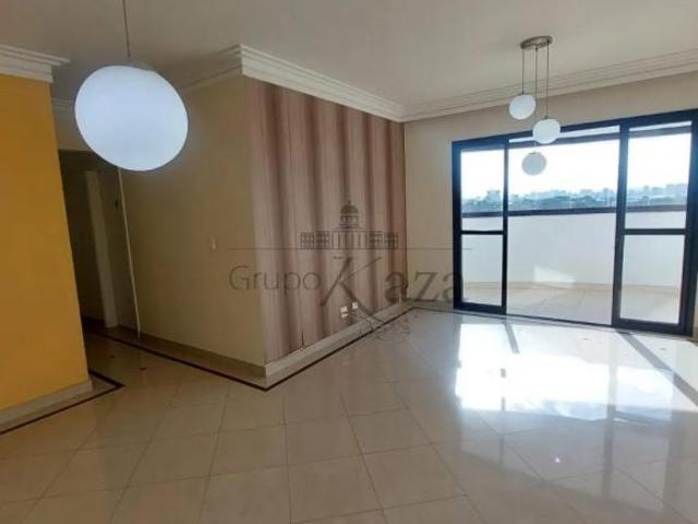 Apartamento Condomínio Texas, Bosque dos Eucaliptos, 4 Dormitórios, Lazer Completo, Analisa Permuta