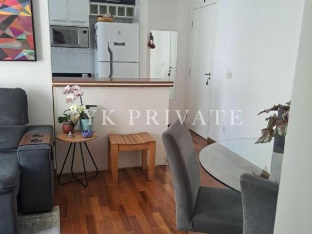 Apartamento Condomínio Trip /Lapa\ Vila anastácio \ 50 m2/ 2 dormitórios \ 1 vaga