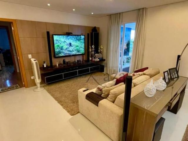 Apartamento Condomínio Unique Vila Ema 3 Dormitórios 176m²