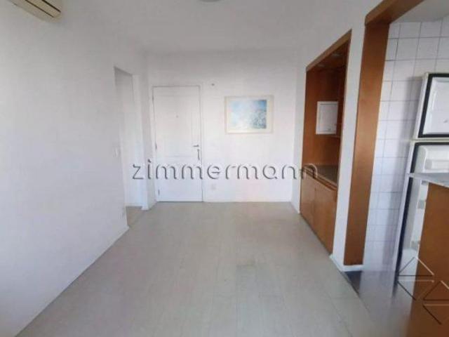 APARTAMENTO CONSOLAÇÃO 1 DORMITÓRIO 1 VAGA