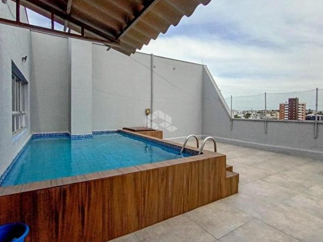 Apartamento cobertur 5 dormitórios, 1 suíte, piscina privativa, salão privativo, 2 vagas cobertas,Ma
