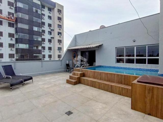 Apartamento cobertur 5 dormitórios, 1 suíte, piscina privativa, salão privativo, 2 vagas cobertas,Ma