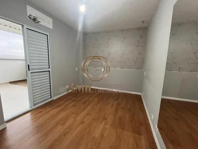 Apartamento cobertura, 3 dormitórios sendo 1 suíte, 150m² Edifício Vale do Luar Jardim Satélit