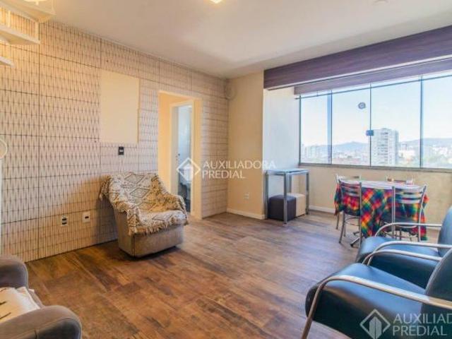 Apartamento Cobertura 02 dormitórios com Vaga Coberta Bairro: Farroupilha