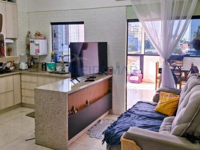Apartamento Cobertura 1 Quarto, Varanda, 1 Vaga Coberta à Venda no Edifício Francisco Ribeiro Tagu
