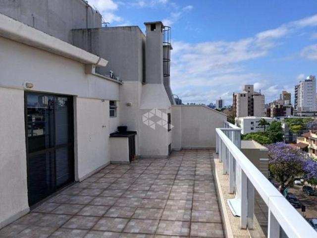 #Apartamento cobertura 2 dormitórios, 2 vaga de garagem no bairro Menino Deus