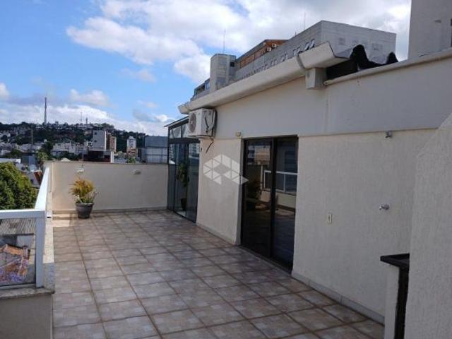 #Apartamento cobertura 2 dormitórios, 2 vaga de garagem no bairro Menino Deus