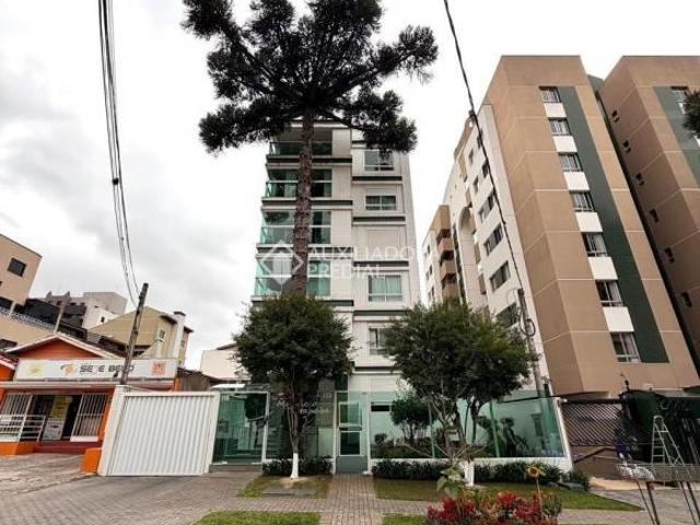 Apartamento/ Cobertura com 04 quartos no bairro Vila Izabel