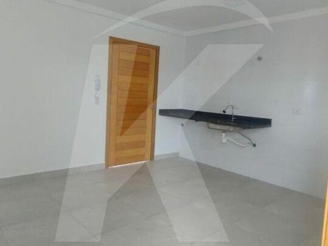 Apartamento cobertura com 1 dormitório e quintal na Cachoeirinha!
