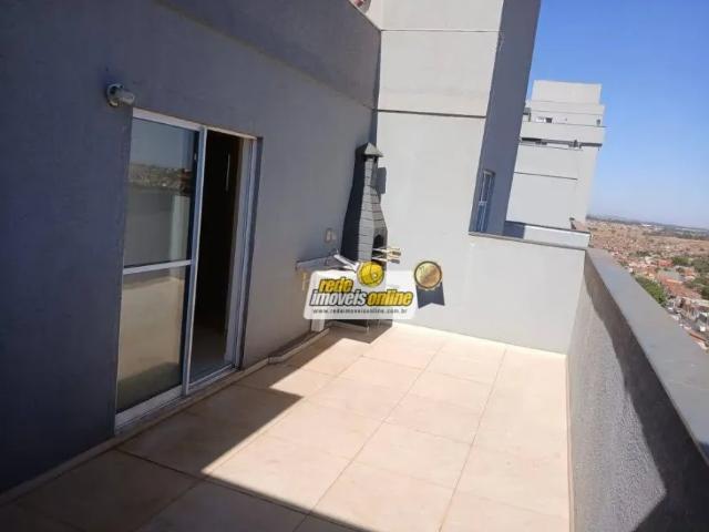 Apartamento Cobertura com 2 dormitórios à venda, 128 m² por R$ 350.000 Conjunto Manoel Mendes Ub