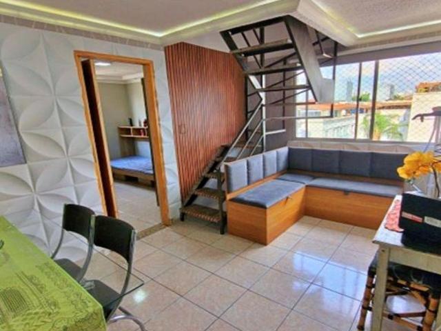 Apartamento Cobertura à venda no Bairro da Vila Regina na Rua Doutor Luís La Scala Júnior 174