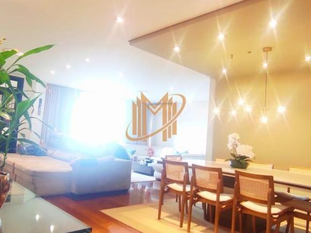 Apartamento Cobertura de 220m²