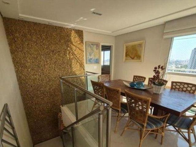 Apartamento Cobertura de 370 m² Condomínio Fort do Golf