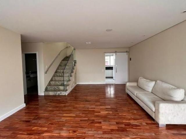Apartamento Cobertura Duplex em Bela Vista com 220m², 3 quartos, 2 suítes, 2 vagas