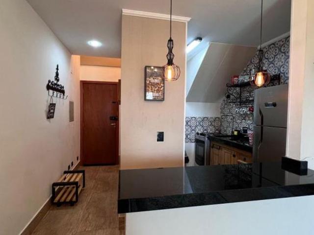 Apartamento cobertura duplex em região turística de Campos do Jordão