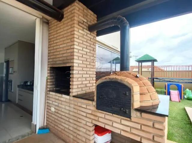 Apartamento cobertura localizado na Zona Sul