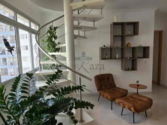 Apartamento Cobertura Liberdade 2 Dormitórios 144m²