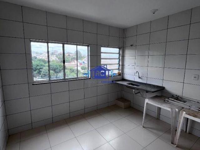 Apartamento cobertura no bairro cachoeira. 3° andar sem elevador.. Possui 3 quartos,s ala, cozinh