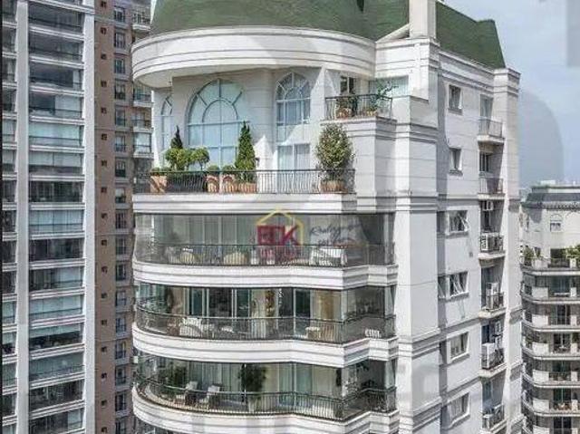 Apartamento Cobertura Neoclássica Vista para o Parque Ibirapuera 528m2 3 suítes! OPORTUNIDADE