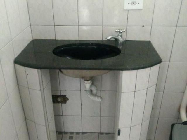 Apartamento Cobertura para Venda por R$150.000,00 com 2 dormitórios, 1 vaga e 1 banheiro Vila cléo