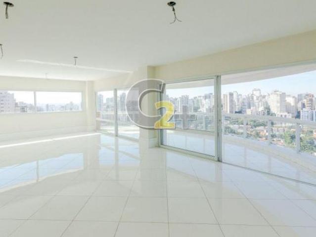 Apartamento Cobertura Perdizes vista livre 3 suítes 6 vagas