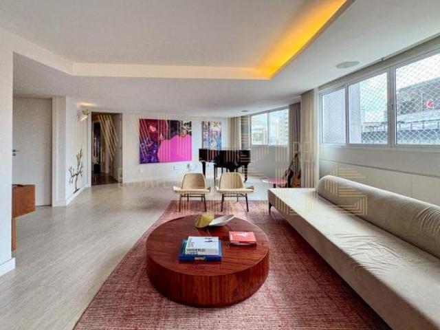 Apartamento|Cobertura Triplex à venda no Jardim Paulistano | 4 quartos