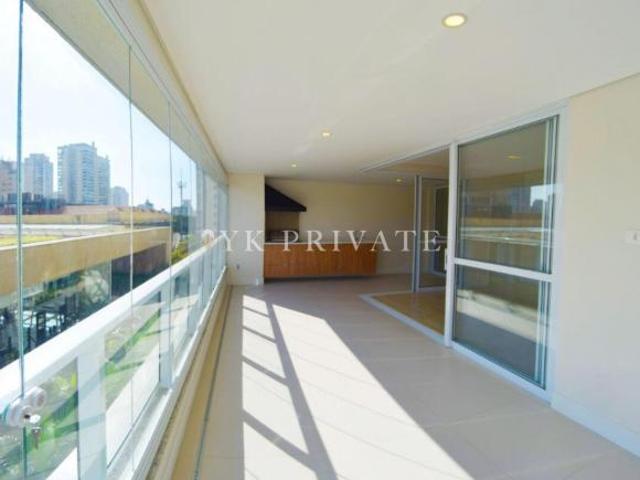 Apartamento/ Clock Vila Romana / 188 m² / 4 dormitórios /3 suítes / 4 vagas