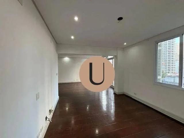 Apartamento Clássico 148 m² nos Jardins com vista livre e grande potencial de modernização