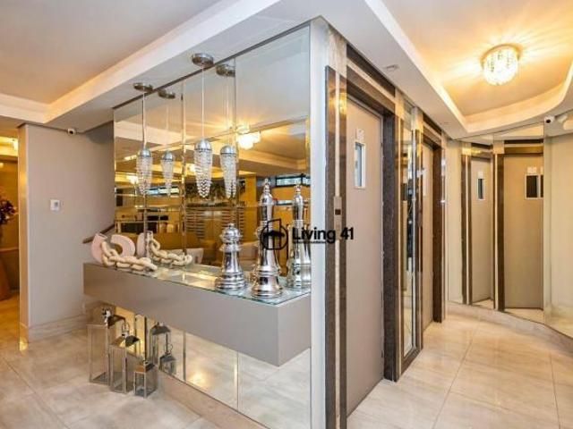 Apartamento Clássico no Centro de Curitiba 87m²