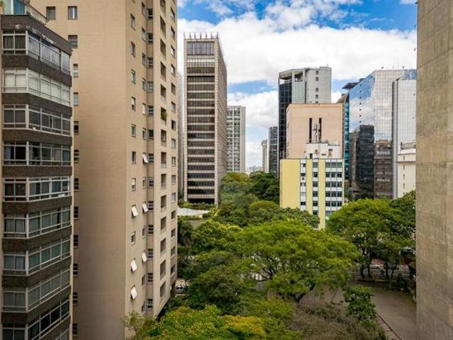 Apartamento Clássico no Jardim Paulista próximo av. Paulista