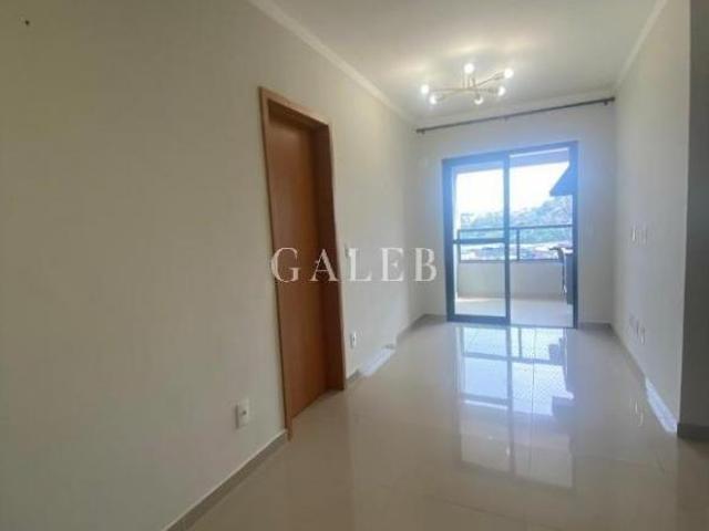 Apartamento clube no Trenza Ideale: 01 suíte, sala 02 ambientes, 02 banheiros, varanda gourmet e uma