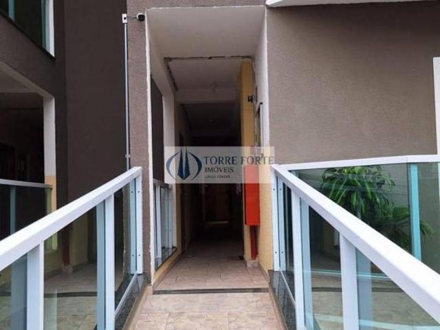 Apartamento de 43m² com 2 dormitórios sem vaga Vila Santa Isabel