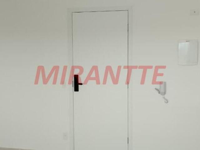 Apartamento de 43m² com 2 quartos